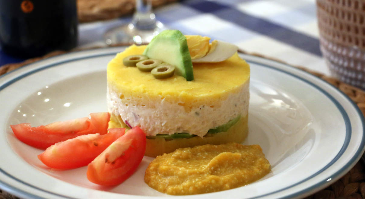 Recetas del mundo: Causa limeña de pollo - Mundo ClubHouse